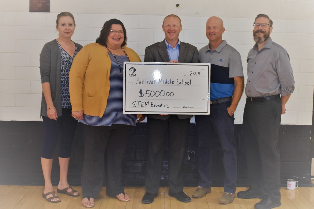 Sullivan Middle School STEM Program Awarded ADM Grant | Sullivan Middle ...